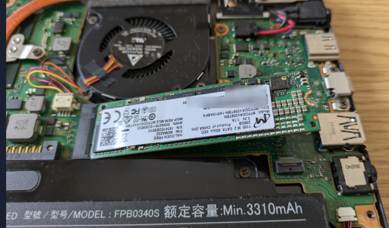 【写真手順】Lifebook U938/S メモリ増設/SSD/バッテリー交換